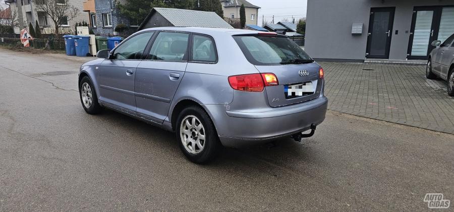 Pelēks Audi A3 2004 Kauņa, ar dzinēja tilpumu 2.00 L un nobraukumu 334 tūkst. km par 1450 €, foto 7 vietnē AUTOMOTO.COM.LV