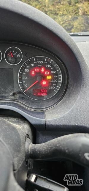 Pelēks Audi A3 2004 Kauņa, ar dzinēja tilpumu 2.00 L un nobraukumu 334 tūkst. km par 1450 €, foto 9 vietnē AUTOMOTO.COM.LV