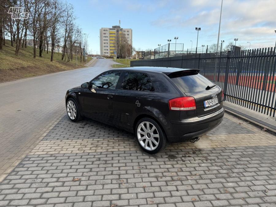 Pelēks Audi A3 2004 Jonava, ar dzinēja tilpumu 2.00 L un nobraukumu 293 tūkst. km par 1799 €, foto 7 vietnē AUTOMOTO.COM.LV