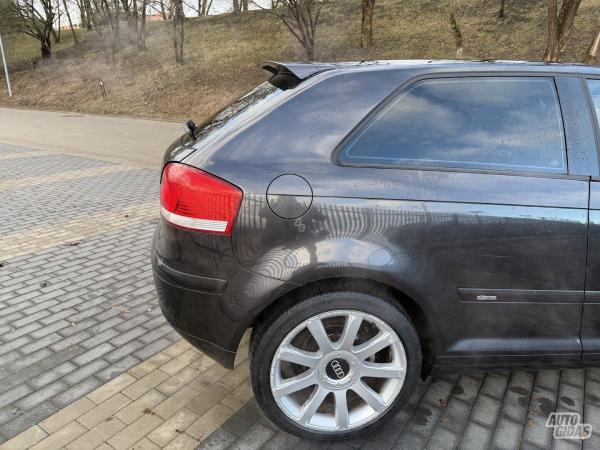 Grey Audi A3 2004 in Jonava, with an engine capacity of 2.00 L and mileage of 293 thousand km for 1799 €, photo 10 on AUTOMOTO.COM.LV
