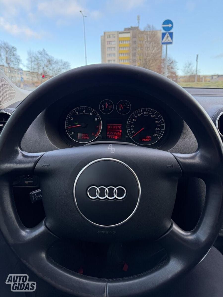 Pelēks Audi A3 2004 Jonava, ar dzinēja tilpumu 2.00 L un nobraukumu 293 tūkst. km par 1799 €, foto 15 vietnē AUTOMOTO.COM.LV