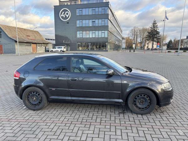 Grey Audi A3 2004 in Kaunas, with an engine capacity of 1.90 L and mileage of 304 thousand km for 2200 €, photo 2 on AUTOMOTO.COM.LV