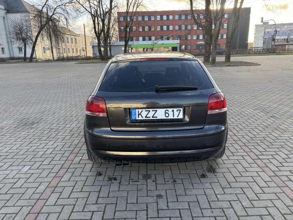 Grey Audi A3 2004 in Kaunas, with an engine capacity of 1.90 L and mileage of 304 thousand km for 2200 €, photo 4 on AUTOMOTO.COM.LV