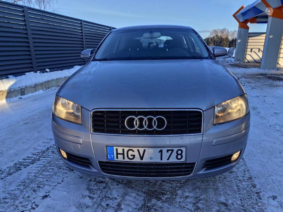 Pelēks Audi A3 2004 Viļņa, ar dzinēja tilpumu 1.60 L un nobraukumu 189 tūkst. km par 1750 €, foto 4 vietnē AUTOMOTO.COM.LV