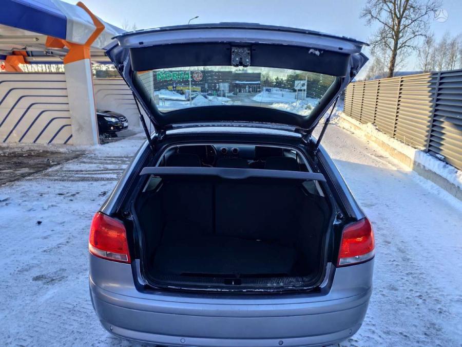 Pelēks Audi A3 2004 Viļņa, ar dzinēja tilpumu 1.60 L un nobraukumu 189 tūkst. km par 1750 €, foto 21 vietnē AUTOMOTO.COM.LV