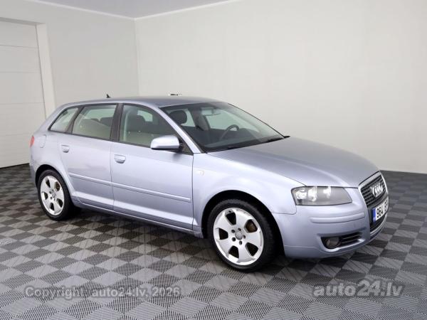 Pelēks Audi A3 2004 Tallina, ar dzinēja tilpumu 1.60 L un nobraukumu 214 tūkst. km par 1999 €, foto 1 vietnē AUTOMOTO.COM.LV