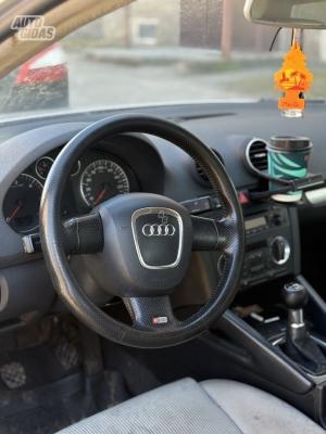 Pelēks Audi A3 2004 Šauļi, ar dzinēja tilpumu 1.90 L un nobraukumu 343 tūkst. km par 600 €, foto 5 vietnē AUTOMOTO.COM.LV