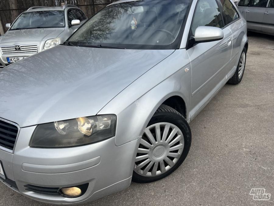 Pelēks Audi A3 2004 Šauļi, ar dzinēja tilpumu 1.90 L un nobraukumu 343 tūkst. km par 999 €, foto 1 vietnē AUTOMOTO.COM.LV