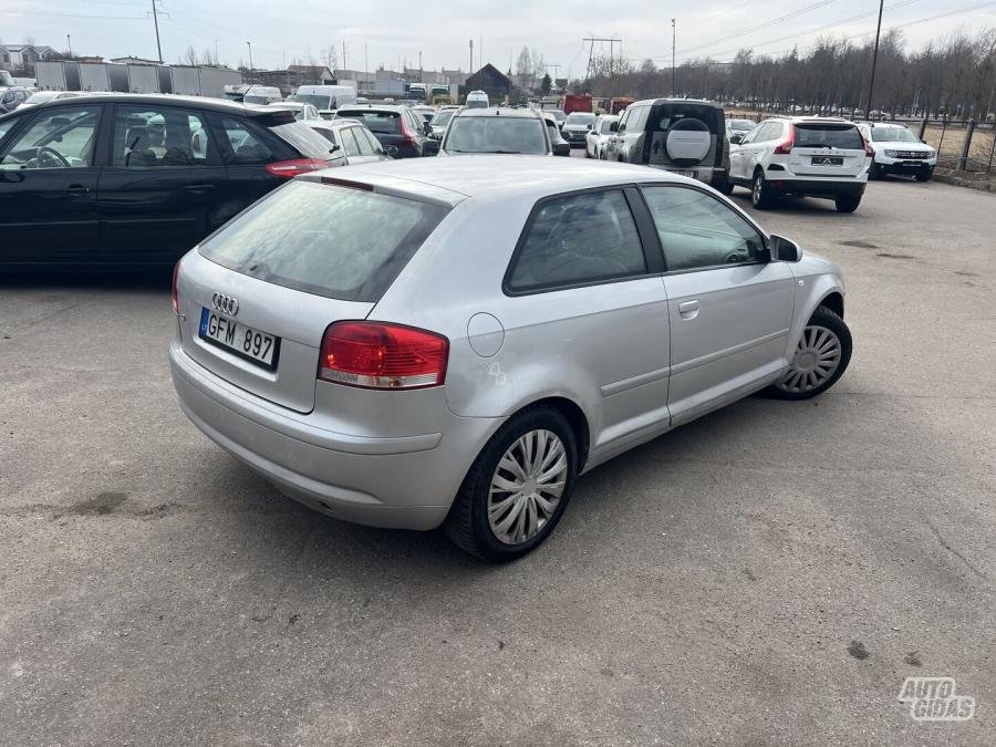 Pelēks Audi A3 2004 Šauļi, ar dzinēja tilpumu 1.90 L un nobraukumu 343 tūkst. km par 999 €, foto 7 vietnē AUTOMOTO.COM.LV