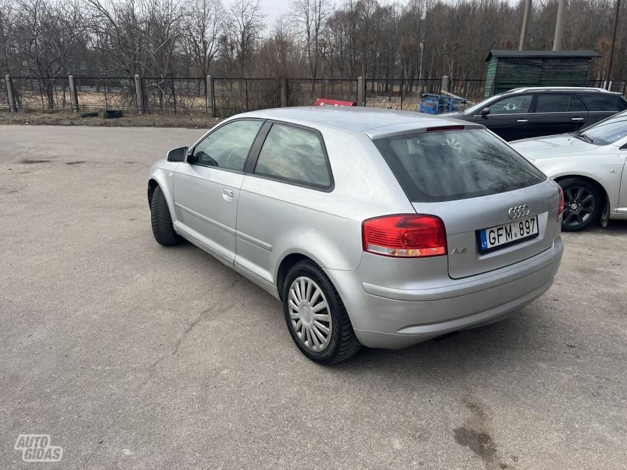 Pelēks Audi A3 2004 Šauļi, ar dzinēja tilpumu 1.90 L un nobraukumu 343 tūkst. km par 999 €, foto 10 vietnē AUTOMOTO.COM.LV