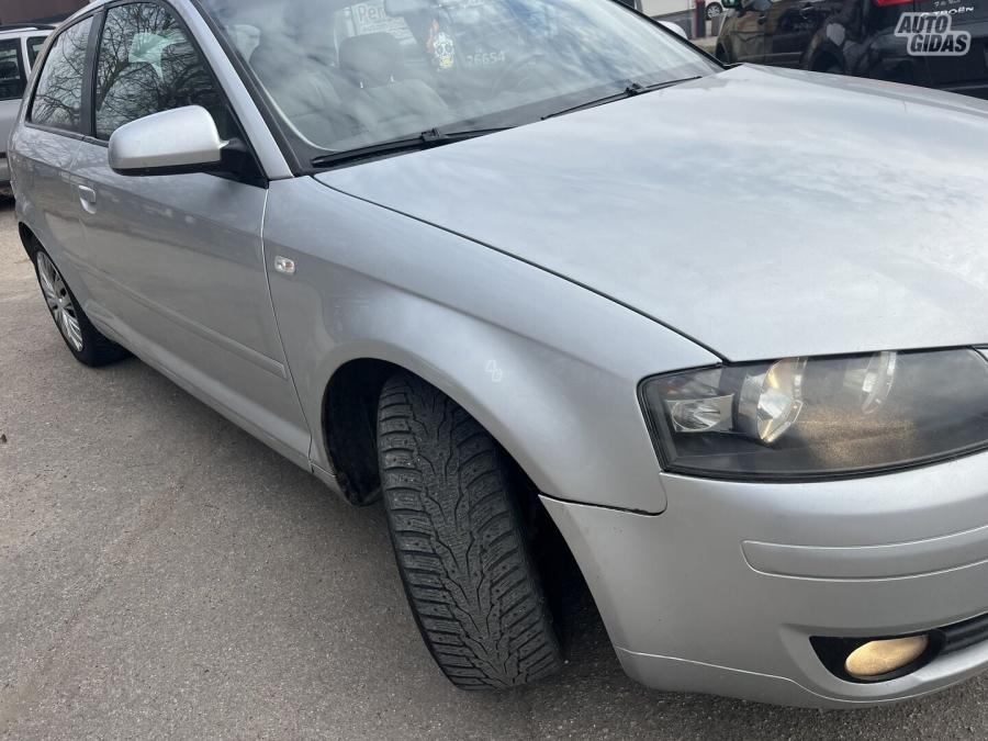 Pelēks Audi A3 2004 Šauļi, ar dzinēja tilpumu 1.90 L un nobraukumu 343 tūkst. km par 999 €, foto 11 vietnē AUTOMOTO.COM.LV
