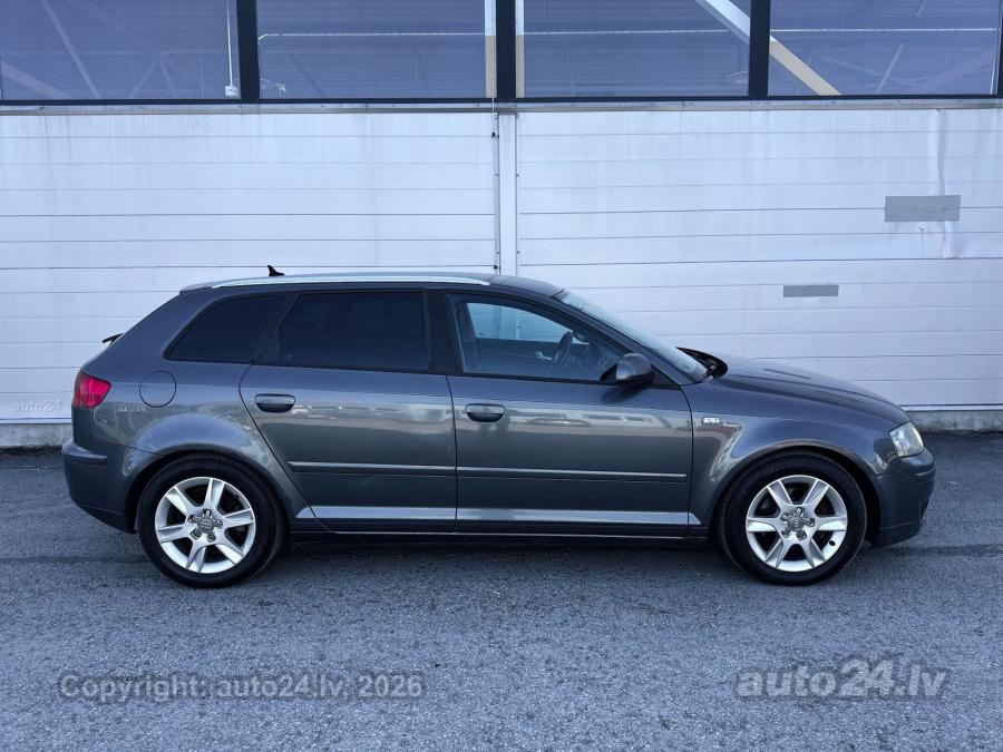 Grey Audi A3 2004 in Tallinn, with an engine capacity of 2.00 L and mileage of 350 thousand km for 2500 €, photo 3 on AUTOMOTO.COM.LV