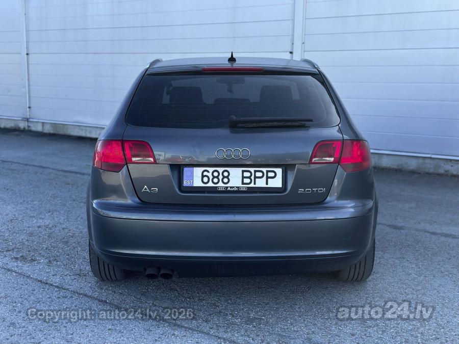 Grey Audi A3 2004 in Tallinn, with an engine capacity of 2.00 L and mileage of 350 thousand km for 2500 €, photo 5 on AUTOMOTO.COM.LV