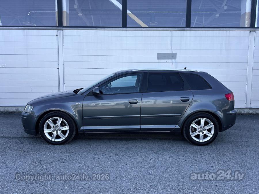 Grey Audi A3 2004 in Tallinn, with an engine capacity of 2.00 L and mileage of 350 thousand km for 2500 €, photo 8 on AUTOMOTO.COM.LV