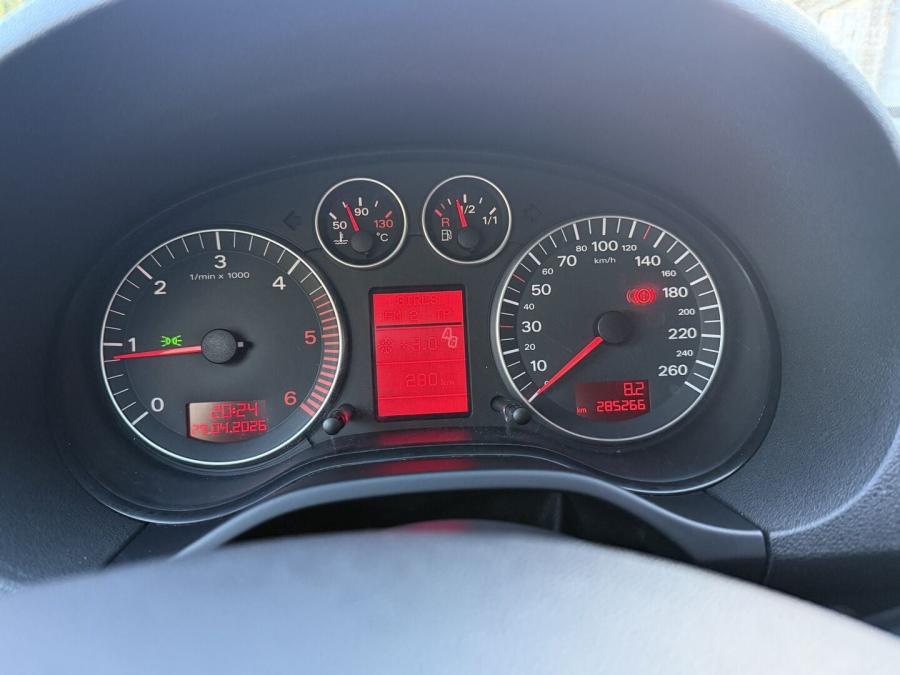 Pelēks Audi A3 2004 Panevēža, ar dzinēja tilpumu 1.90 L un nobraukumu 285 tūkst. km par 1990 €, foto 9 vietnē AUTOMOTO.COM.LV