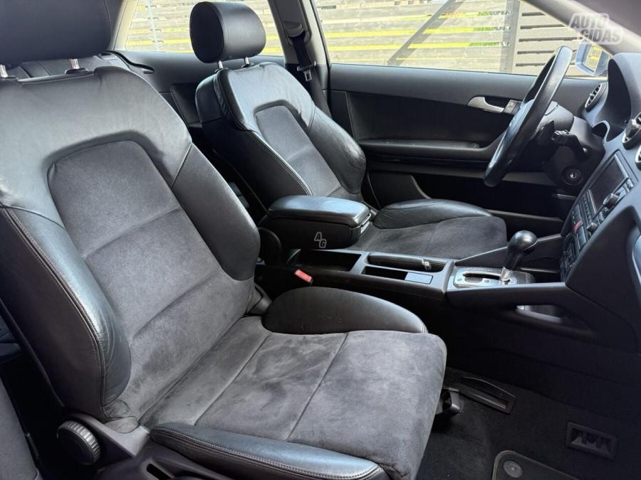 Pelēks Audi A3 2004 Viļņa, ar dzinēja tilpumu 2.00 L un nobraukumu 280 tūkst. km par 1800 €, foto 9 vietnē AUTOMOTO.COM.LV