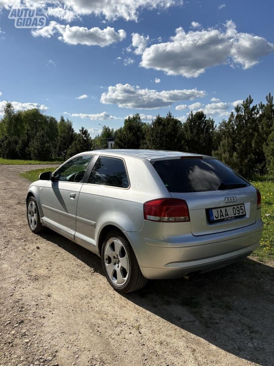 Серый Ауди А3 2004 в Вильнюс, объемом двигателя 2.00 л и пробегом 313 тыс. км за 1270 €, фото 6 на AUTOMOTO.COM.LV