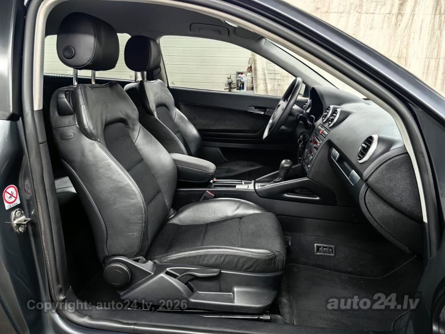 Grey Audi A3 2004 in Viljandi, with an engine capacity of 1.60 L and mileage of 139 thousand km for 4190 €, photo 7 on AUTOMOTO.COM.LV