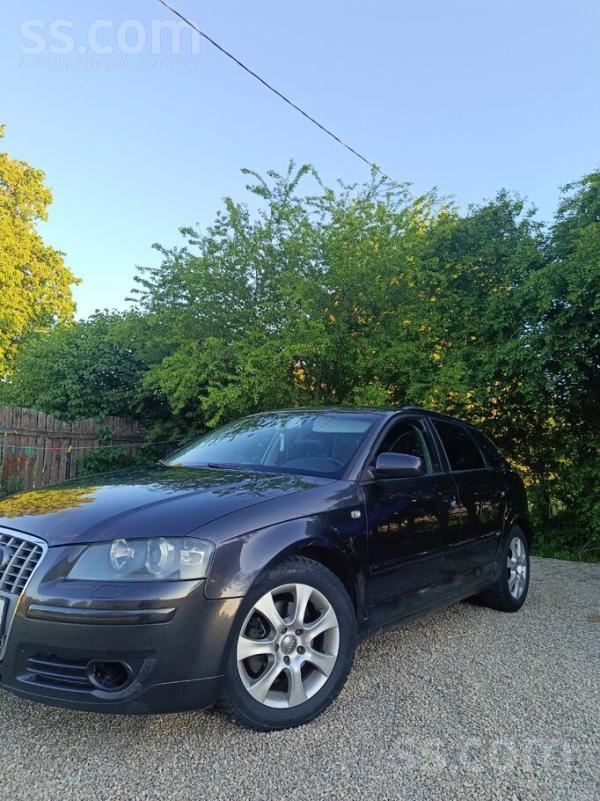 Pelēks Audi A3 2004 Rīga, ar dzinēja tilpumu 2.00 L un nobraukumu 420 tūkst. km par 1350 €, foto 2 vietnē AUTOMOTO.COM.LV