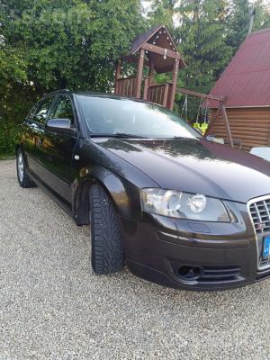 Grey Audi A3 2004 in Riga, with an engine capacity of 2.00 L and mileage of 420 thousand km for 1350 €, photo 4 on AUTOMOTO.COM.LV