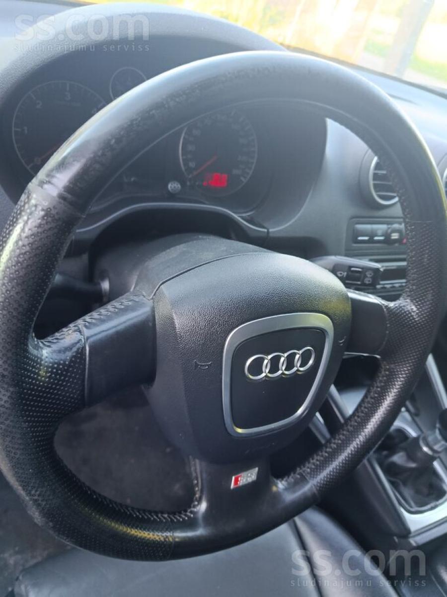 Grey Audi A3 2004 in Riga, with an engine capacity of 2.00 L and mileage of 420 thousand km for 1350 €, photo 9 on AUTOMOTO.COM.LV