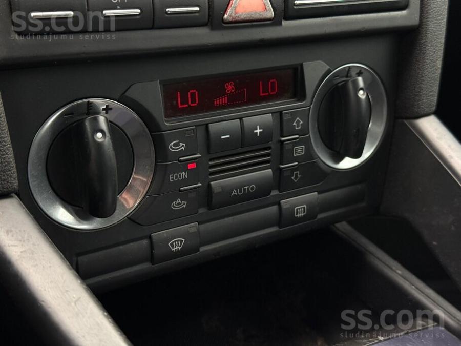 Grey Audi A3 2004 in Riga, with an engine capacity of 2.00 L and mileage of 0 thousand km for 1990 €, photo 14 on AUTOMOTO.COM.LV