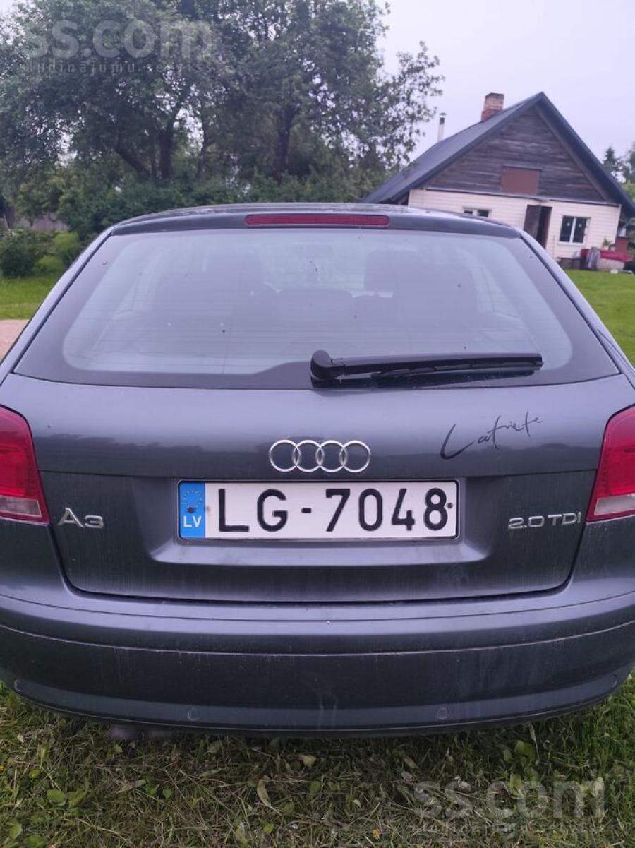 Grey Audi A3 2004 in Madona, with an engine capacity of 2.00 L and mileage of 327 thousand km for 2000 €, photo 4 on AUTOMOTO.COM.LV