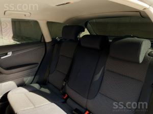 Grey Audi A3 2004 in Riga, with an engine capacity of 1.60 L and mileage of 300 thousand km for 1850 €, photo 5 on AUTOMOTO.COM.LV