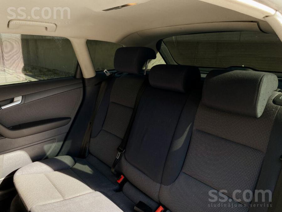 Grey Audi A3 2004 in Riga, with an engine capacity of 1.60 L and mileage of 300 thousand km for 1850 €, photo 5 on AUTOMOTO.COM.LV