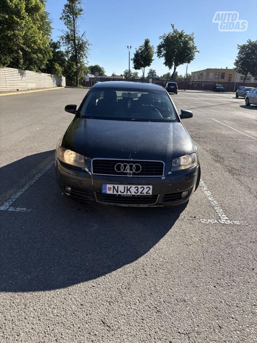Grey Audi A3 2004 in Kaunas, with an engine capacity of 2.00 L and mileage of 304 thousand km for 700 €, photo 1 on AUTOMOTO.COM.LV