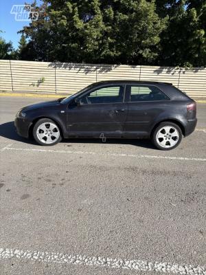 Grey Audi A3 2004 in Kaunas, with an engine capacity of 2.00 L and mileage of 304 thousand km for 700 €, photo 4 on AUTOMOTO.COM.LV