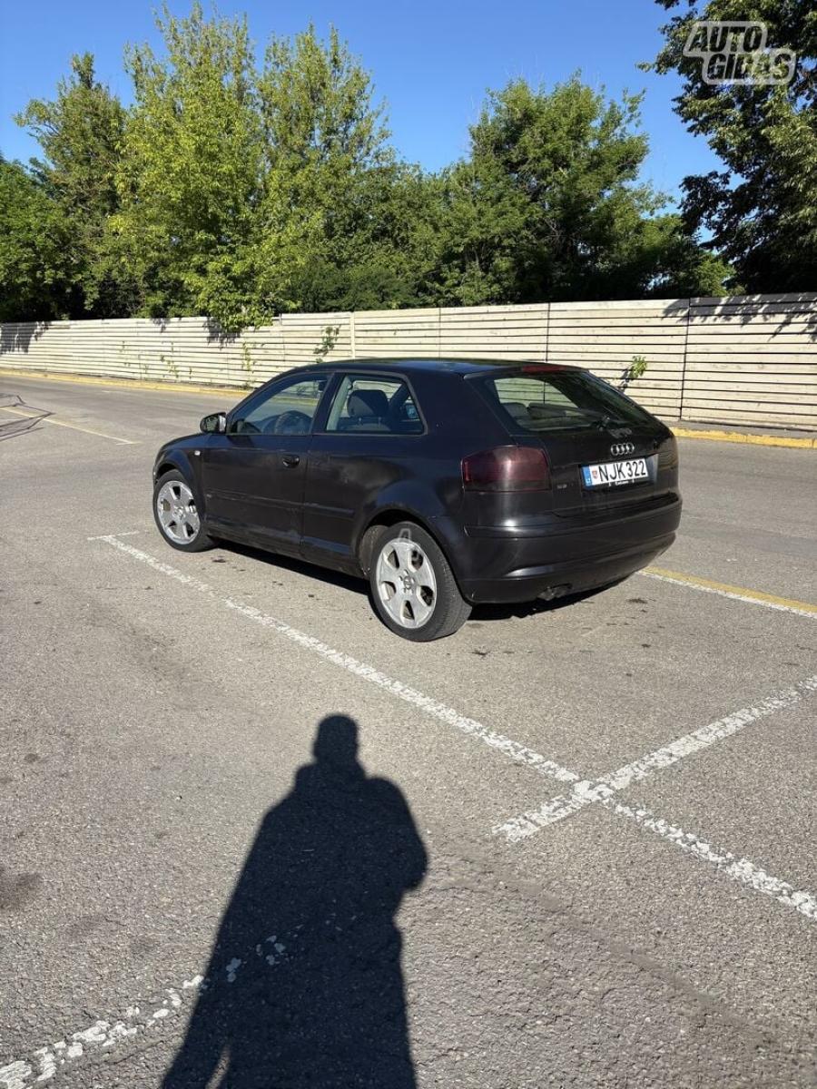 Grey Audi A3 2004 in Kaunas, with an engine capacity of 2.00 L and mileage of 304 thousand km for 700 €, photo 5 on AUTOMOTO.COM.LV