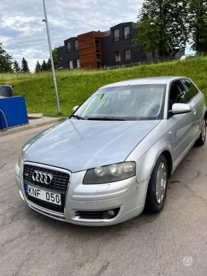 Pelēks Audi A3 2004 Alīta, ar dzinēja tilpumu 1.60 L un nobraukumu 341 tūkst. km par 1000 €, foto  vietnē AUTOMOTO.COM.LV