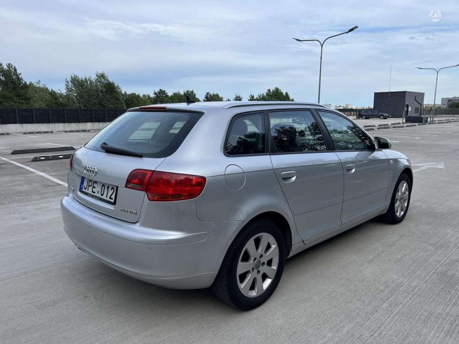 Grey Audi A3 2004 in Vilnius, with an engine capacity of 1.97 L and mileage of 395 thousand km for 2700 €, photo 7 on AUTOMOTO.COM.LV