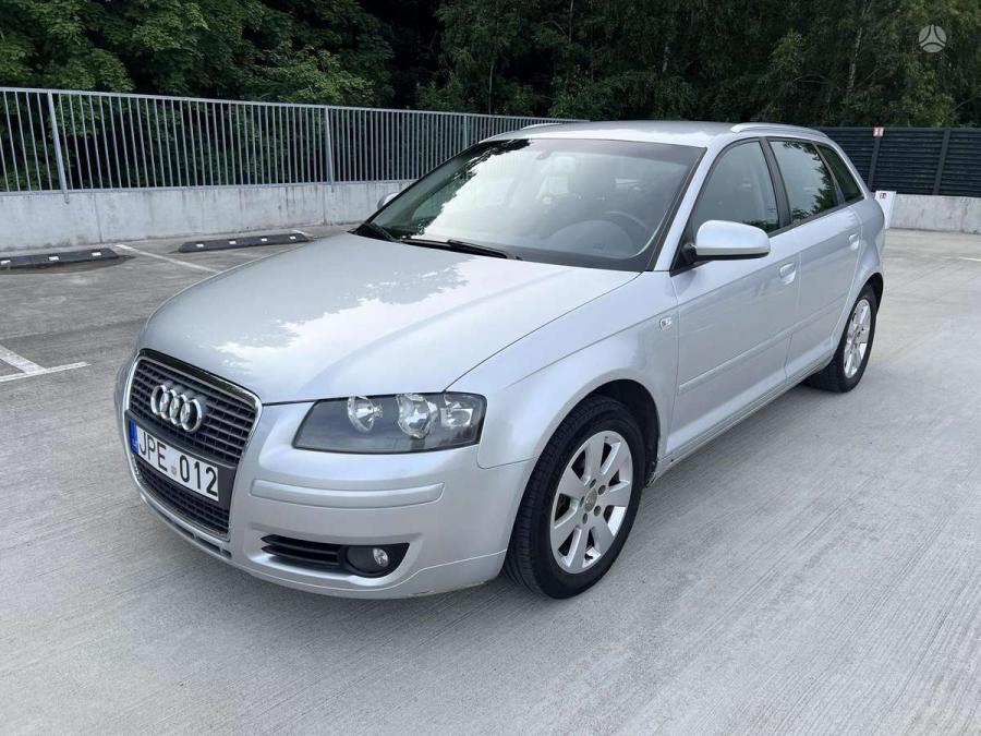Grey Audi A3 2004 in Vilnius, with an engine capacity of 1.97 L and mileage of 395 thousand km for 2700 €, photo 11 on AUTOMOTO.COM.LV