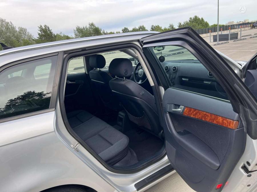 Grey Audi A3 2004 in Vilnius, with an engine capacity of 1.97 L and mileage of 395 thousand km for 2700 €, photo 17 on AUTOMOTO.COM.LV
