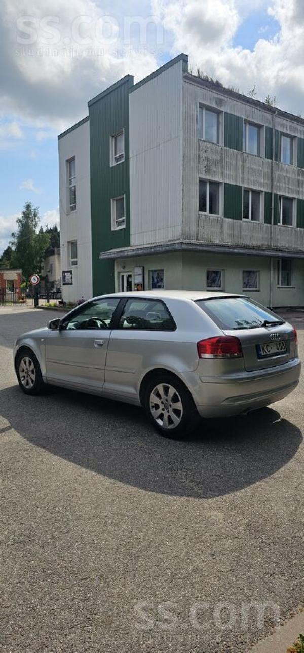 Pelēks Audi A3 2004 Kuldīga, ar dzinēja tilpumu 1.60 L un nobraukumu 320 tūkst. km par 1800 €, foto 5 vietnē AUTOMOTO.COM.LV