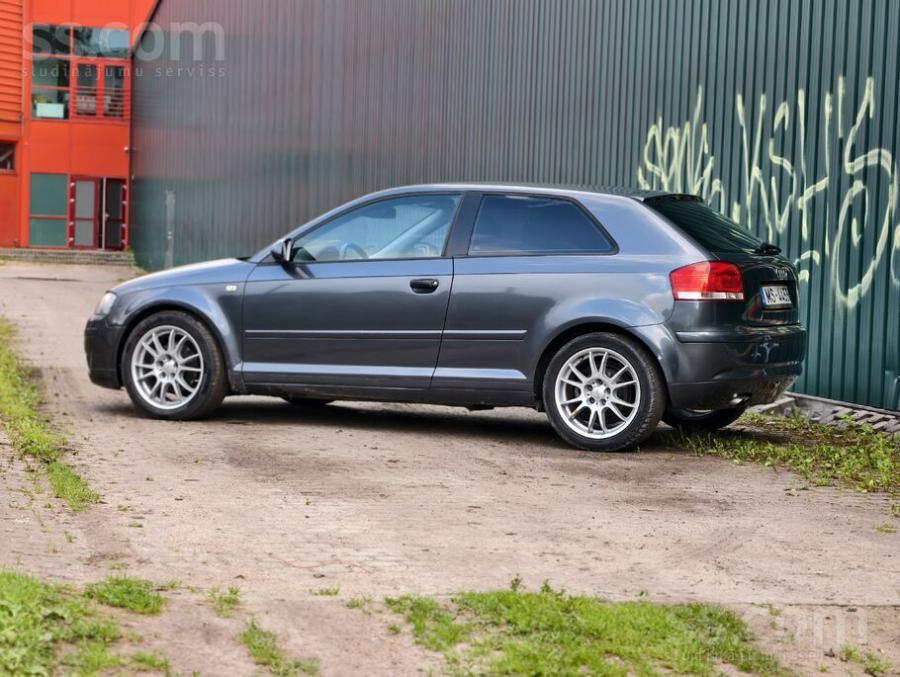 Pelēks Audi A3 2004 Rīga, ar dzinēja tilpumu 2.00 L un nobraukumu 239 tūkst. km par 1450 €, foto 1 vietnē AUTOMOTO.COM.LV