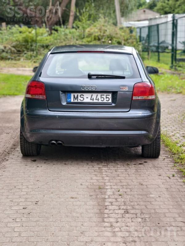 Grey Audi A3 2004 in Riga, with an engine capacity of 2.00 L and mileage of 239 thousand km for 1450 €, photo 10 on AUTOMOTO.COM.LV