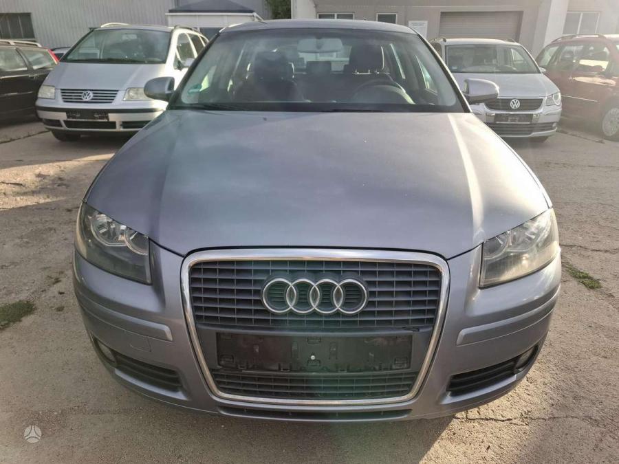 Pelēks Audi A3 2004 Utena, ar dzinēja tilpumu 1.97 L un nobraukumu 250 tūkst. km par 2250 €, foto 1 vietnē AUTOMOTO.COM.LV