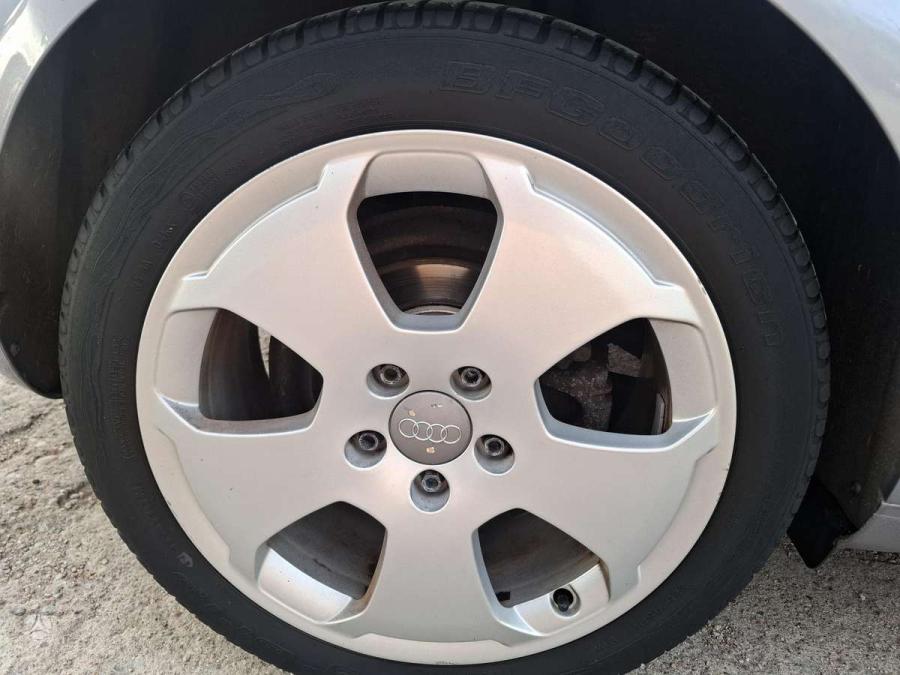 Pelēks Audi A3 2004 Utena, ar dzinēja tilpumu 1.97 L un nobraukumu 250 tūkst. km par 2250 €, foto 16 vietnē AUTOMOTO.COM.LV