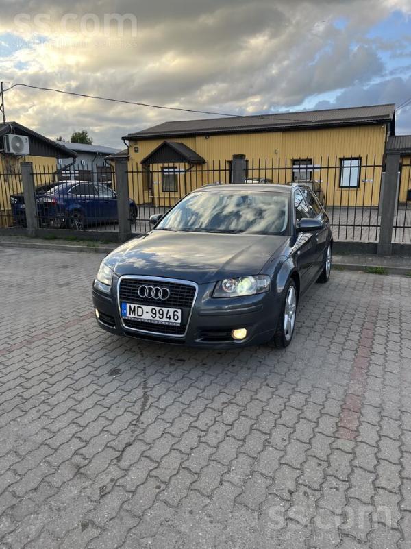 Grey Audi A3 2004 in Riga, with an engine capacity of 2.00 L and mileage of 307 thousand km for 2900 €, photo 1 on AUTOMOTO.COM.LV