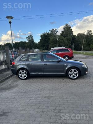 Grey Audi A3 2004 in Riga, with an engine capacity of 2.00 L and mileage of 307 thousand km for 2900 €, photo 5 on AUTOMOTO.COM.LV