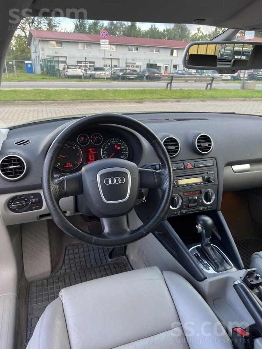 Grey Audi A3 2004 in Riga, with an engine capacity of 2.00 L and mileage of 307 thousand km for 2900 €, photo 10 on AUTOMOTO.COM.LV