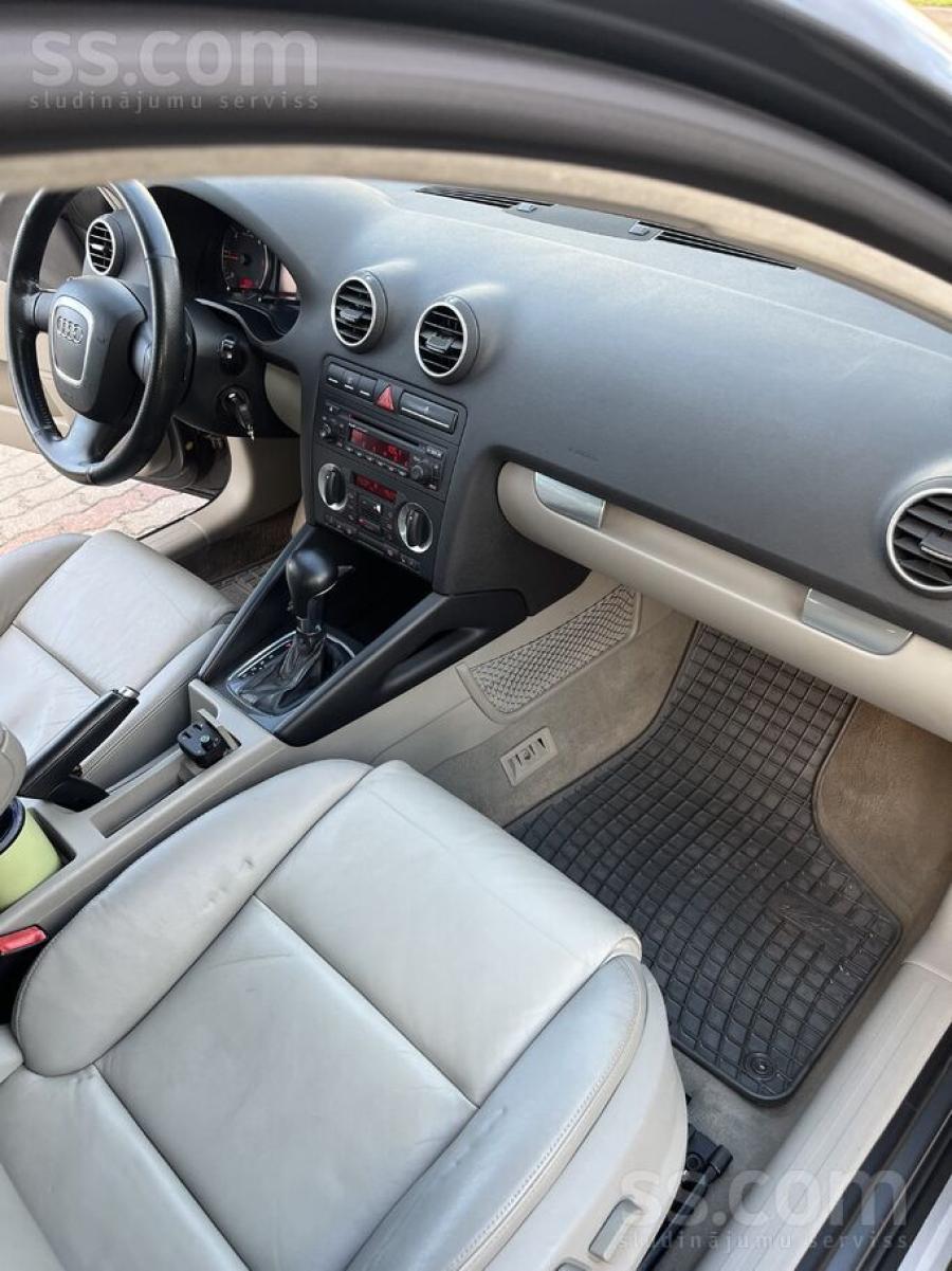 Grey Audi A3 2004 in Riga, with an engine capacity of 2.00 L and mileage of 307 thousand km for 2900 €, photo 13 on AUTOMOTO.COM.LV