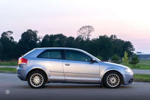Grey Audi A3 2004 in Kaunas, with an engine capacity of 2.00 L and mileage of 350 thousand km for 1500 €, photo 5 on AUTOMOTO.COM.LV