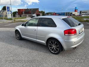 Pelēks Audi A3 2004 Tartu, ar dzinēja tilpumu 2.00 L un nobraukumu 154 tūkst. km par 3900 €, foto 8 vietnē AUTOMOTO.COM.LV