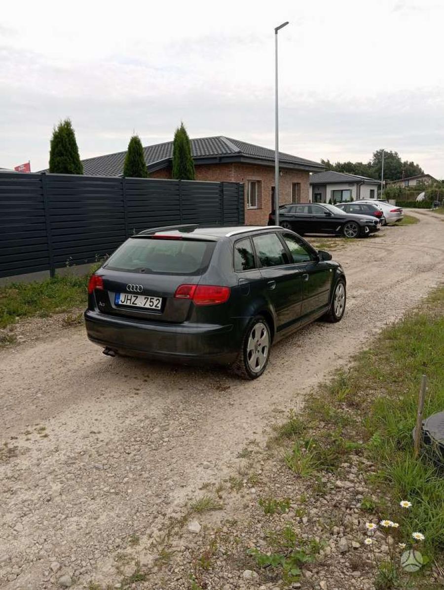 Grey Audi A3 2004 in Klaipeda, with an engine capacity of 1.97 L and mileage of 370 thousand km for 1950 €, photo 8 on AUTOMOTO.COM.LV