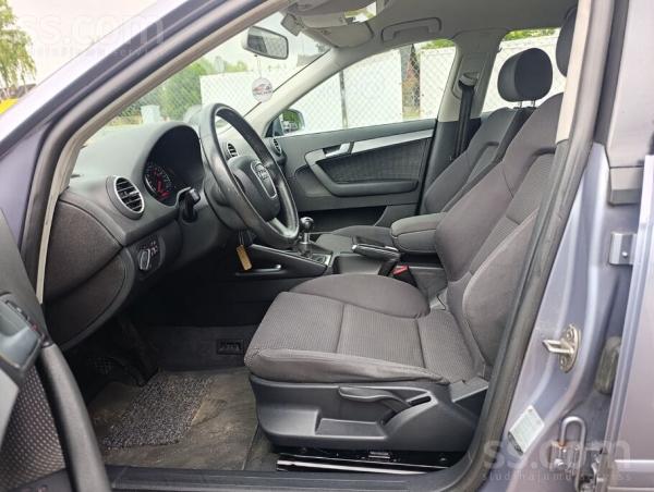 Pelēks Audi A3 2004 Rēzekne, ar dzinēja tilpumu 2.00 L un nobraukumu 255 tūkst. km par 3450 €, foto 5 vietnē AUTOMOTO.COM.LV