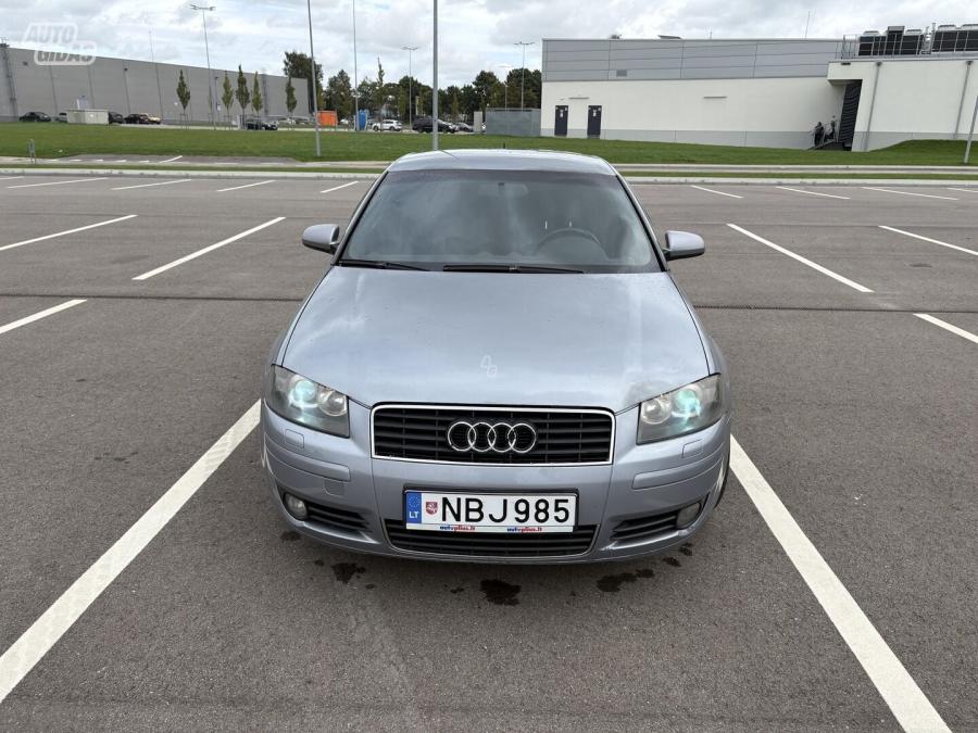 Pelēks Audi A3 2004 Gargždai, ar dzinēja tilpumu 2.00 L un nobraukumu 451 tūkst. km par 850 €, foto 4 vietnē AUTOMOTO.COM.LV